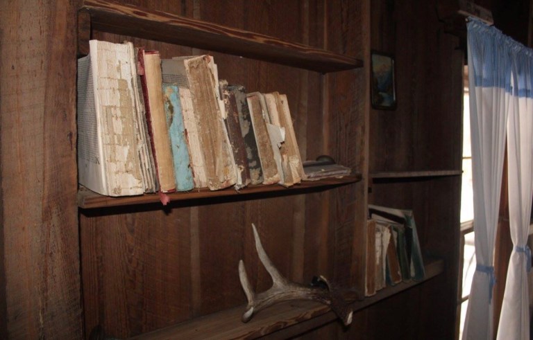 Chesser Island Homestead